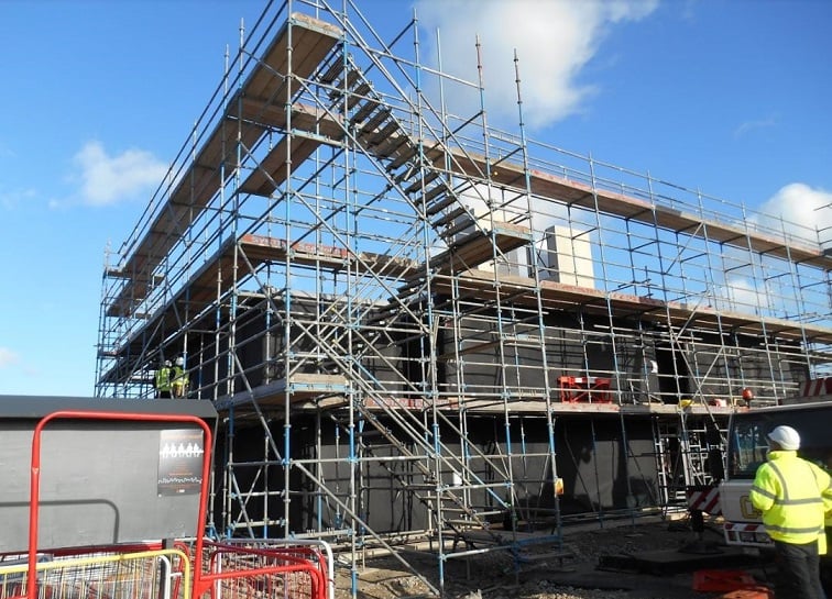How Scaffolding Can Be Used As Temporary Handrails When Working At Height